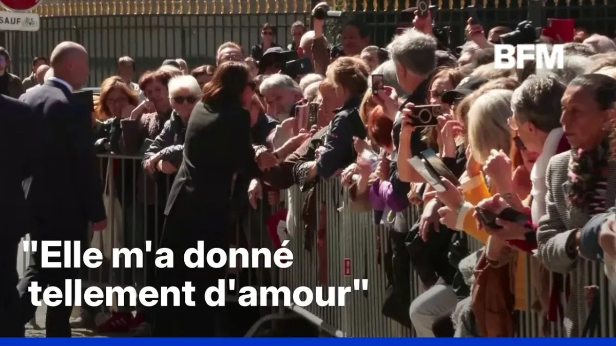 Obsèques de Nathalie Baye: sa fille, Laura Smet, vient remercier le ...