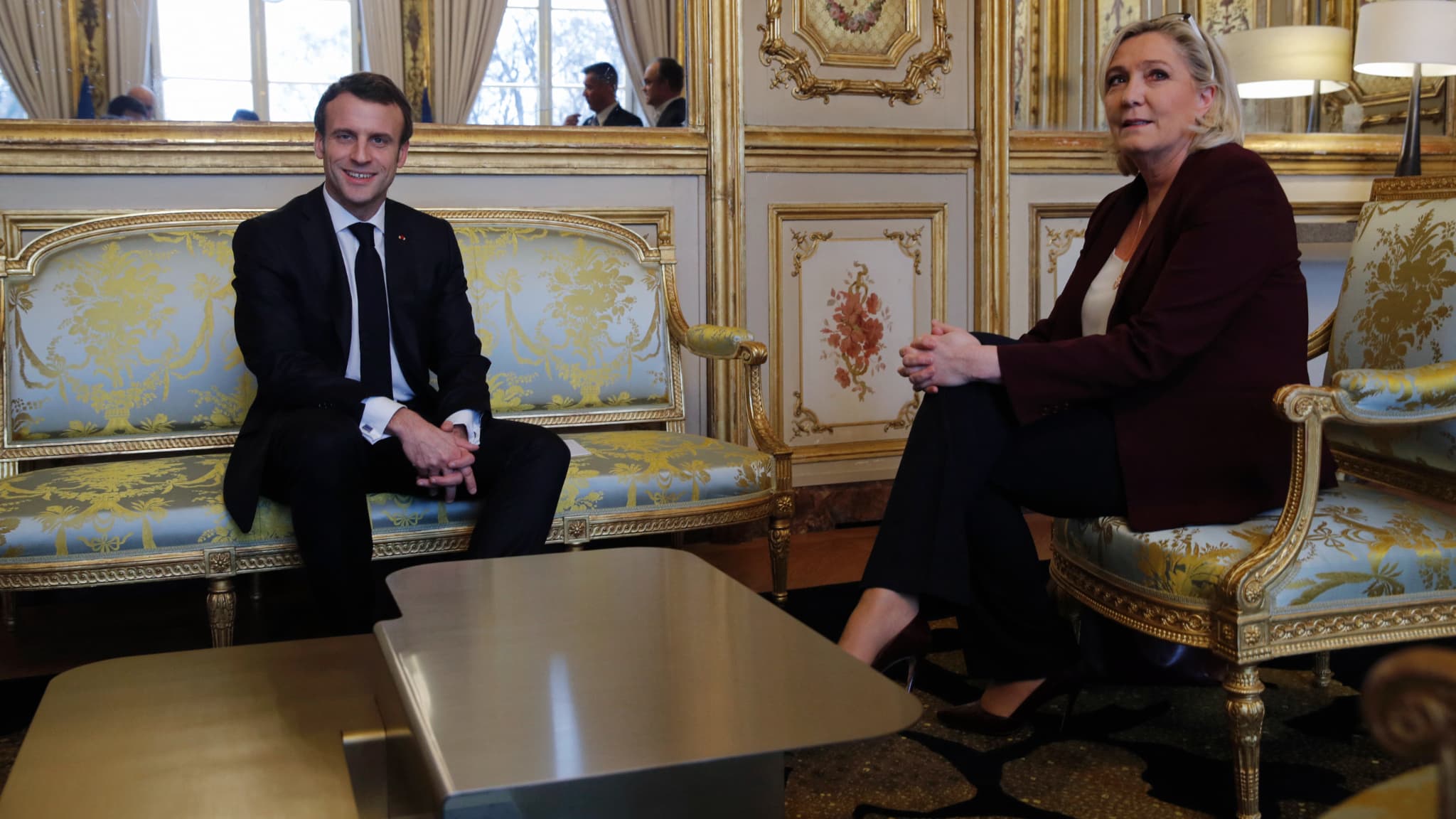 Présidentielle: pour Emmanuel Macron et Marine Le Pen, la bataille du ...