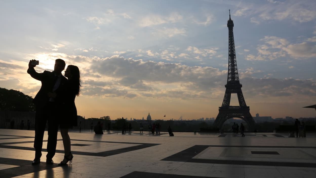 Les touristes étrangers ne boudent plus la France Les touristes étrangers ne boudent plus la France