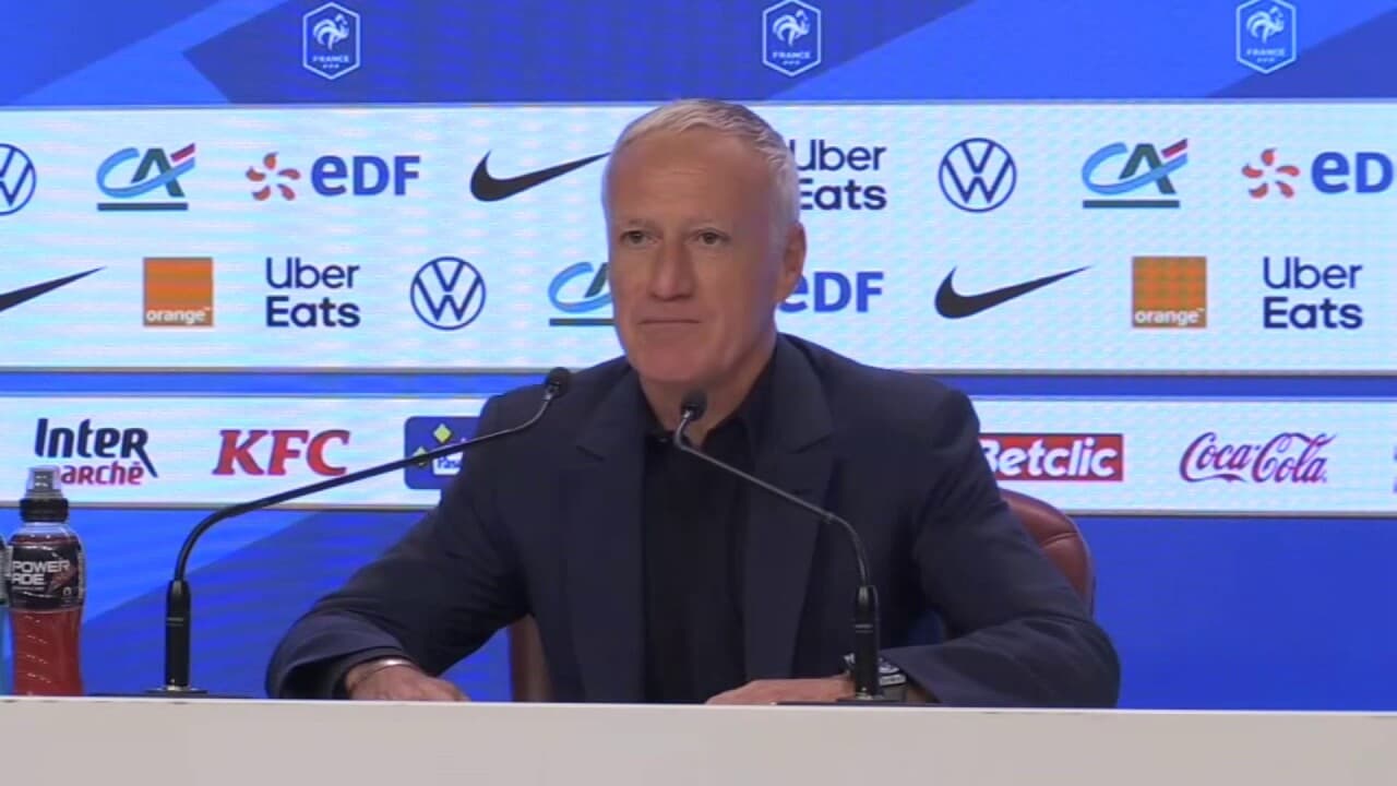 La liste des 23 joueurs de Didier Deschamps, sélectionneur de l'équipe de France de football ...