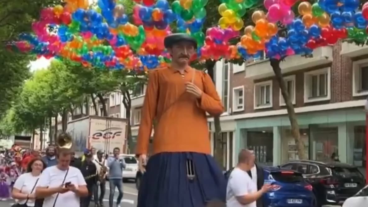 "Faire vivre le quartier": le nouveau géant Clément III a paradé dans ...