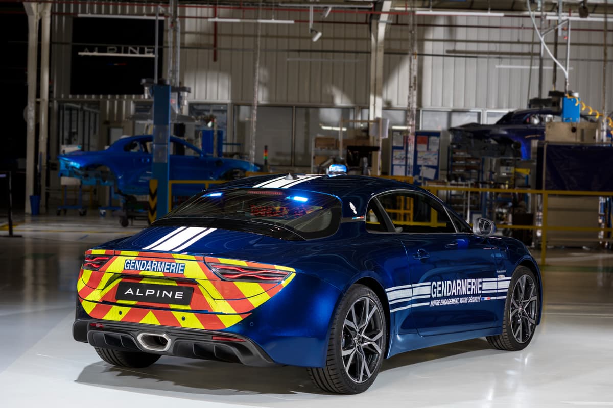 Voici les nouvelles Alpine A110 de la gendarmerie