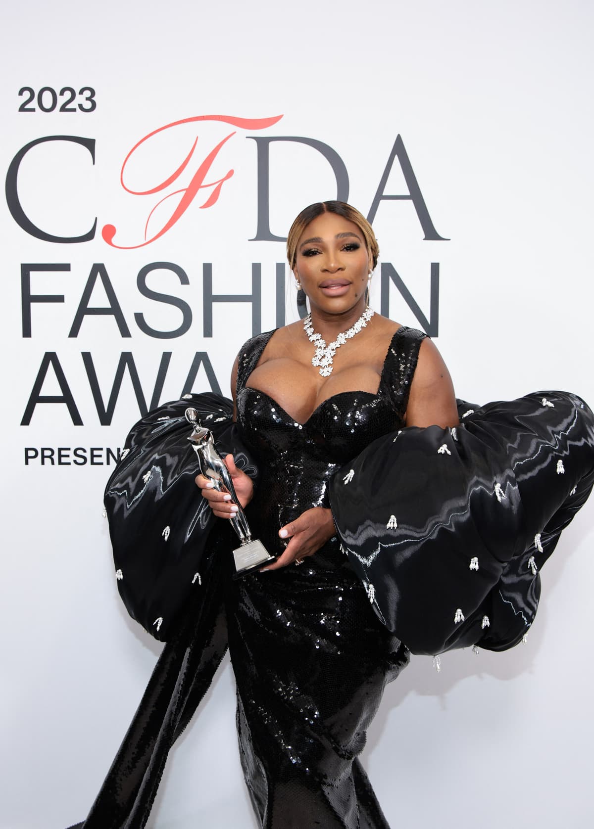 Serena Williams Devient La Première Sportive Sacrée Icône De La Mode