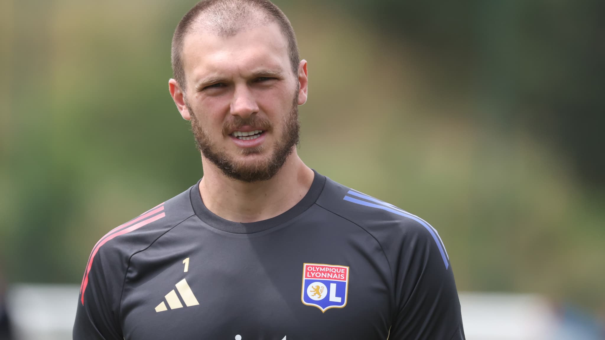 Mercato: Lucas Perri quitte Lyon et rejoint Leeds, un nouveau chèque ...