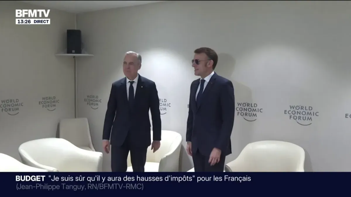 Les images d'Emmanuel Macron à son arrivée à Davos