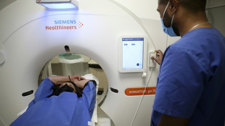 Paris: polémique après l'appel aux dons de l'hôpital Georges-Pompidou ...