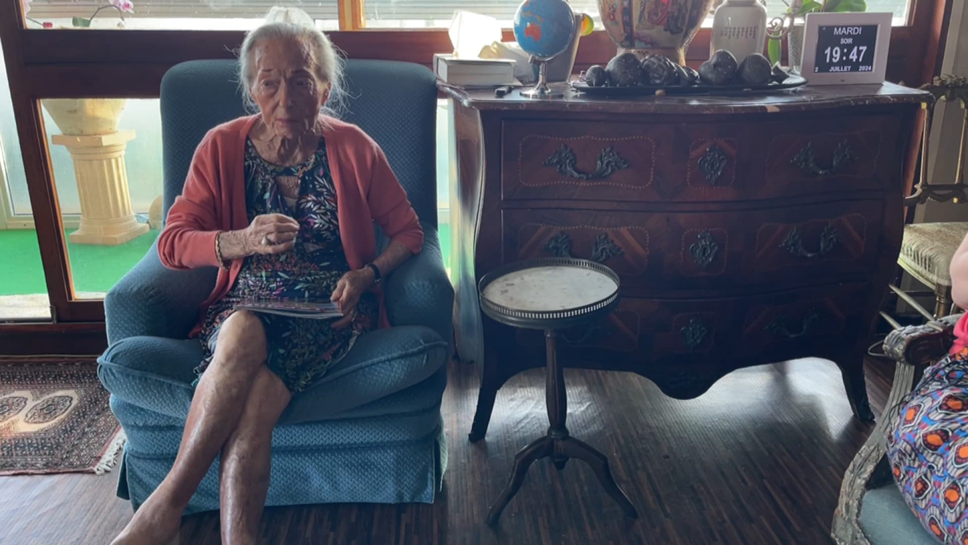 "Un devoir de citoyen": à 101 ans, Jeanne ira voter au second tour des ...