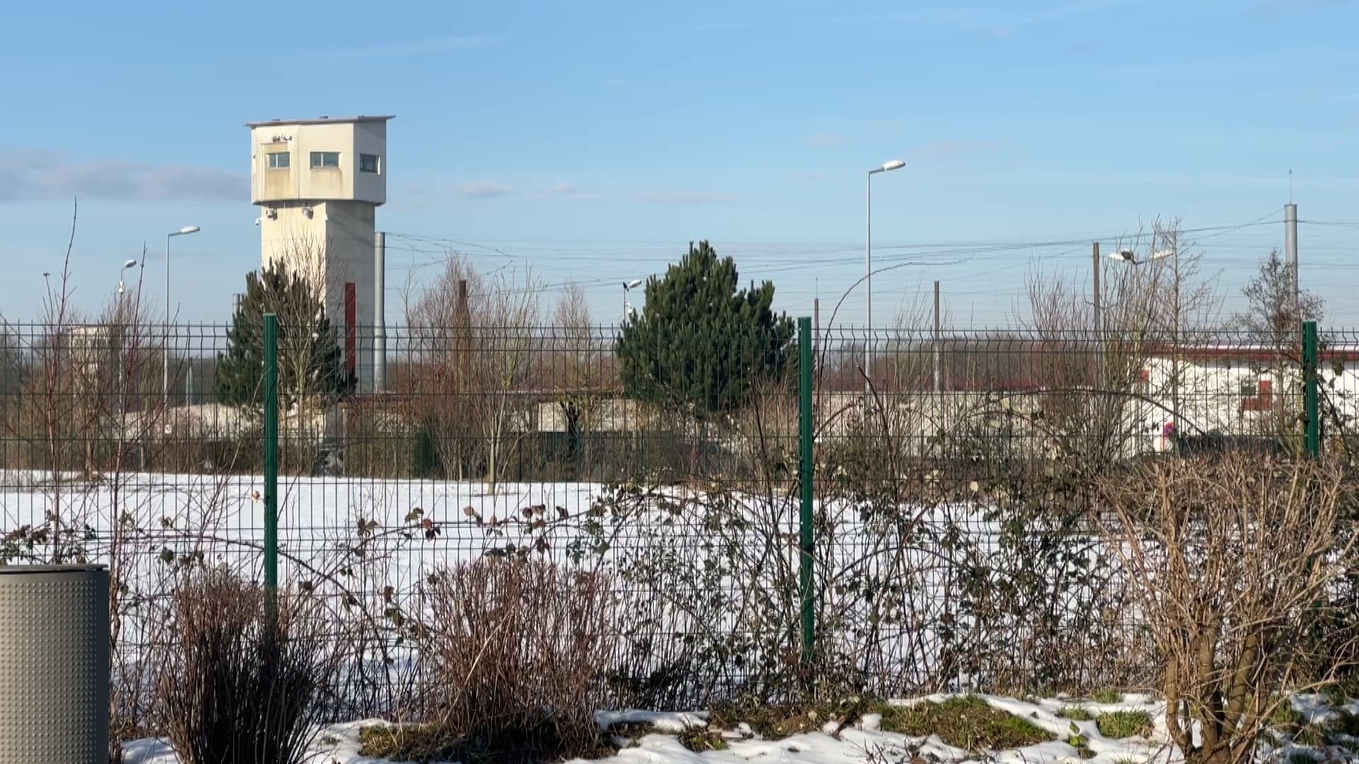 Prison de haute sécurité pour les narcotrafiquants: le maire de Lens fait part de son ...