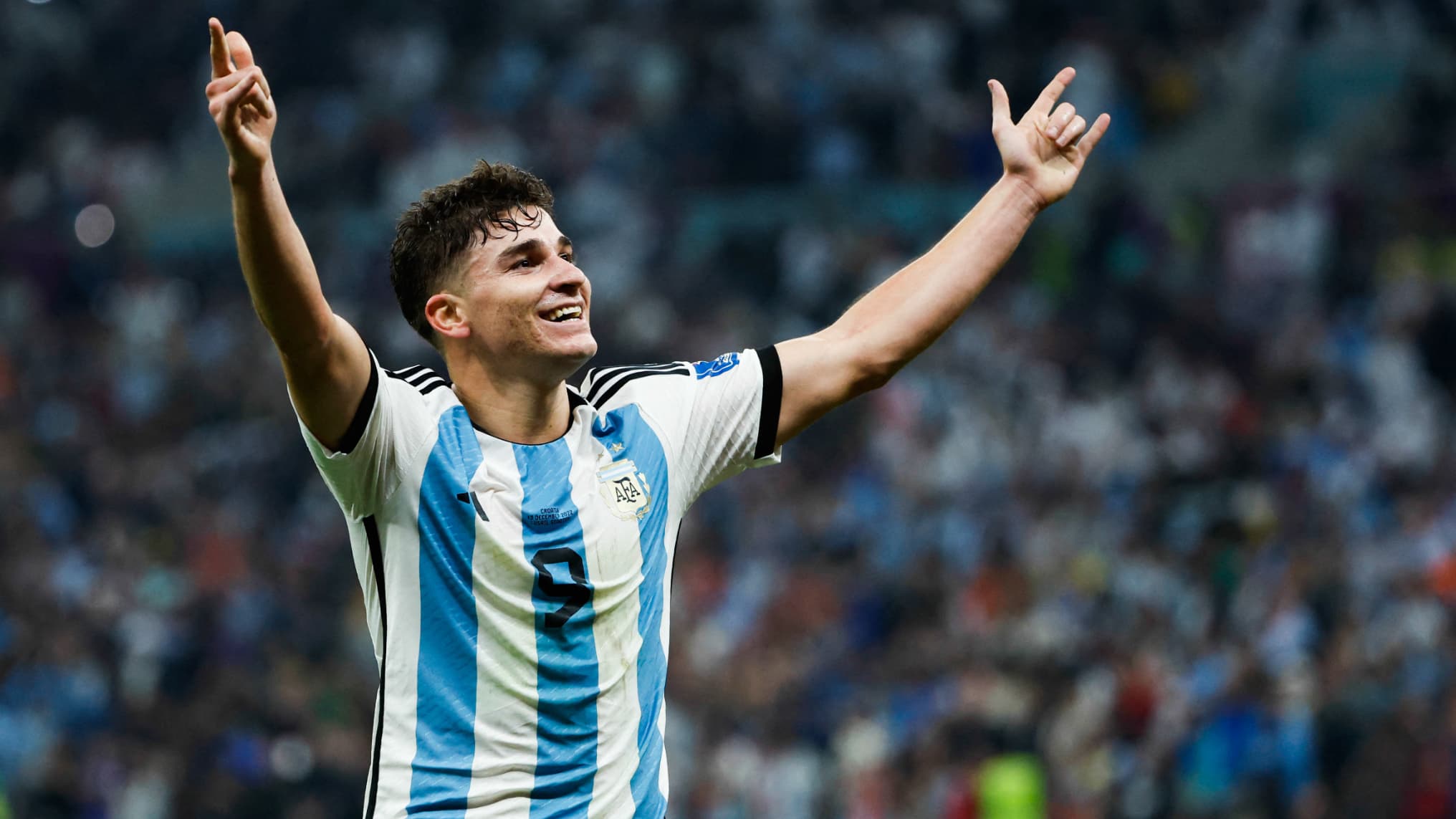 Alvarez plus complet que Haaland et Mbappé, selon Zamorano