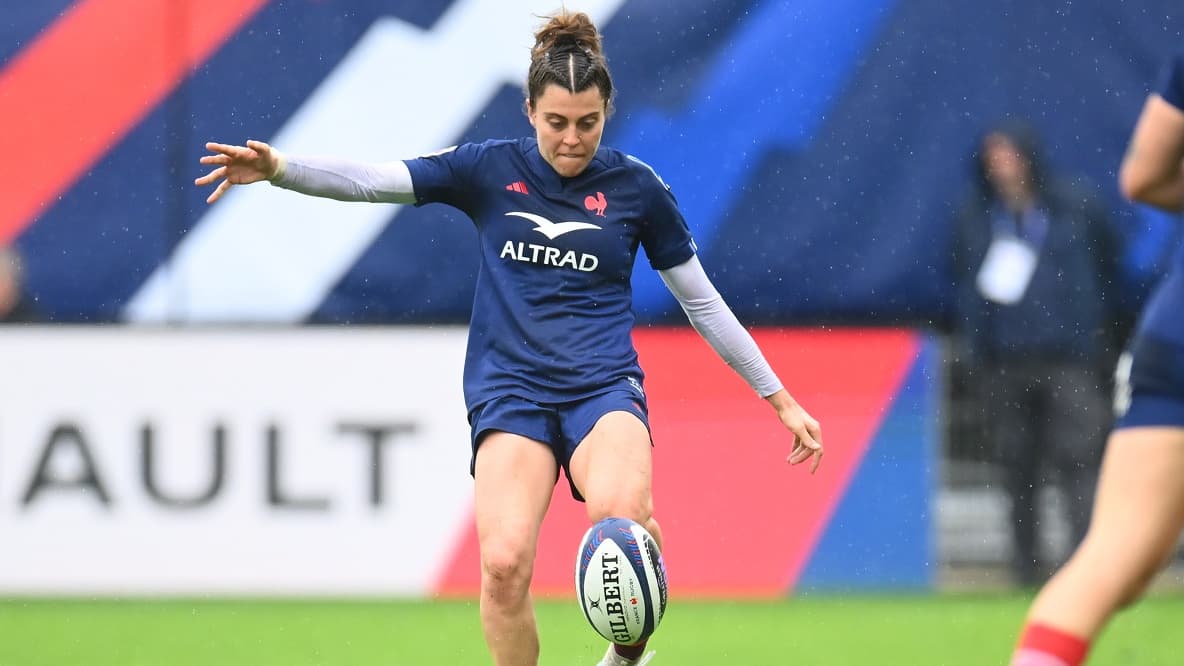 XV de France: comment Carla Arbez, la n°10 des Bleues, a amélioré son ...