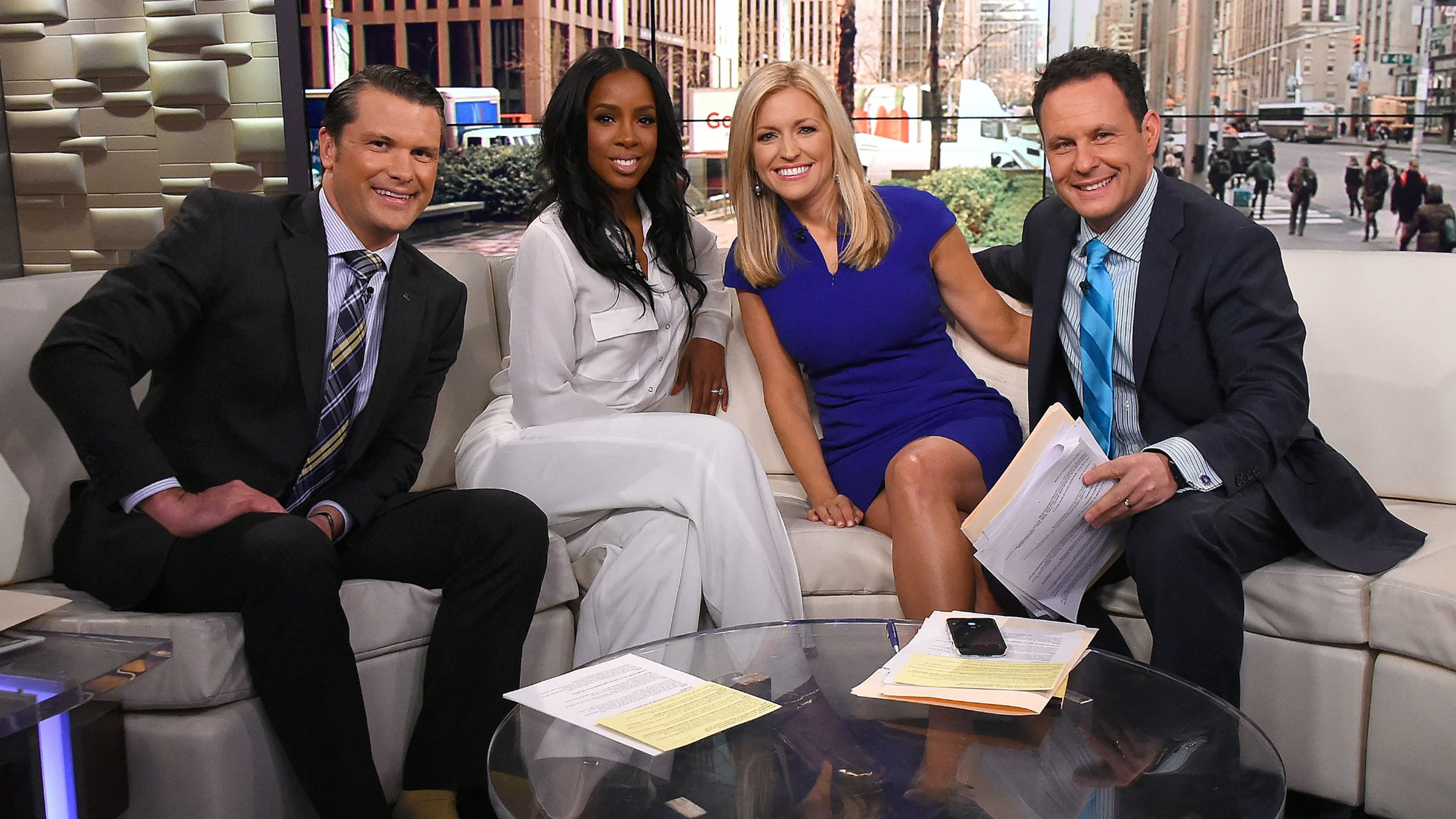 Ancienne vedette de Fox News, nationaliste chrétien... Pete Hegseth ...
