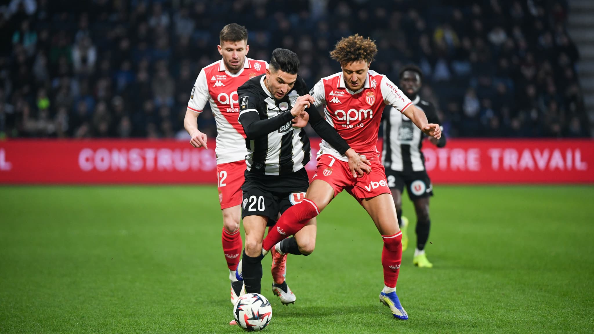 Angers-Monaco: les Monégasques font un gros coup et remontent sur le ...