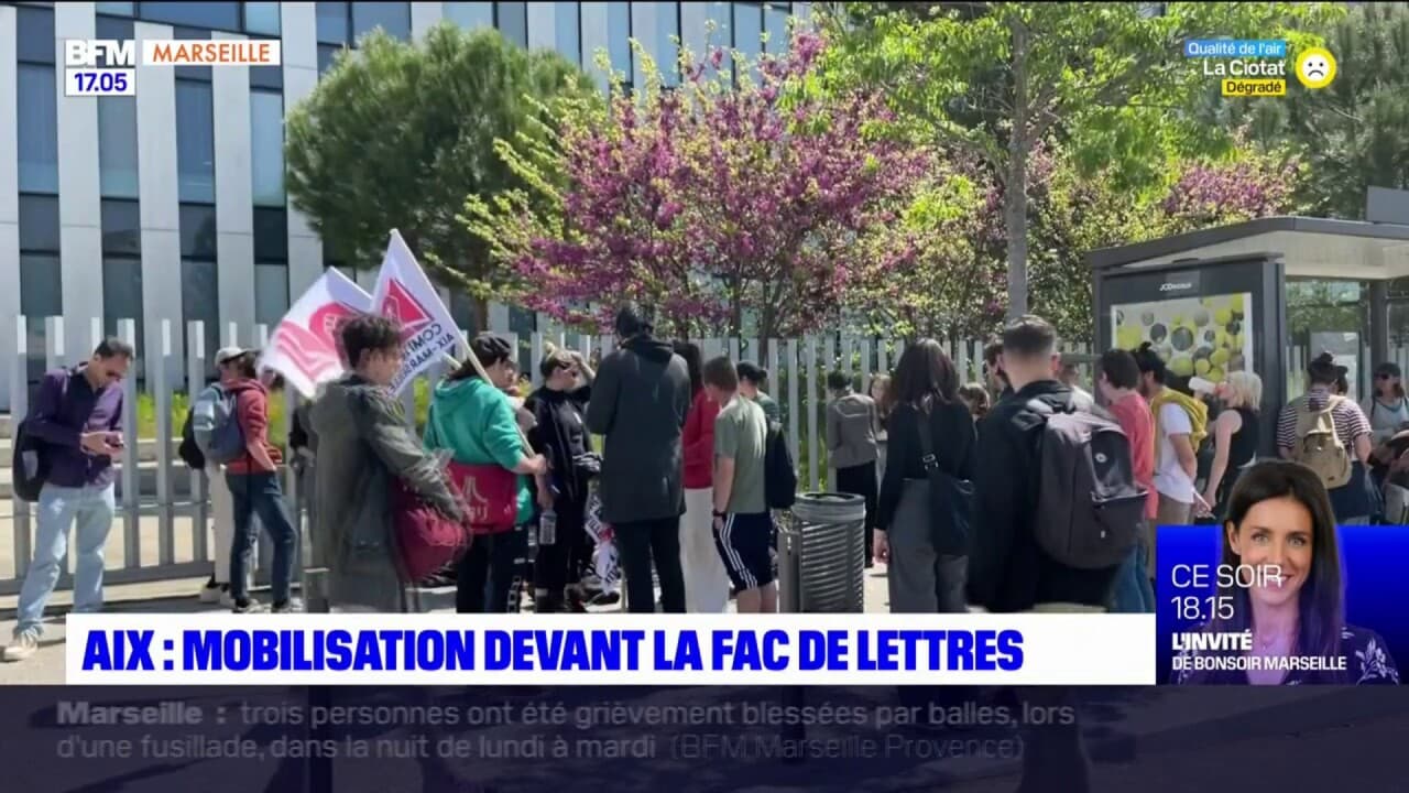 Aix-en-Provence: mobilisation des étudiants devant la fac de lettres, les forces de l'ordre ...