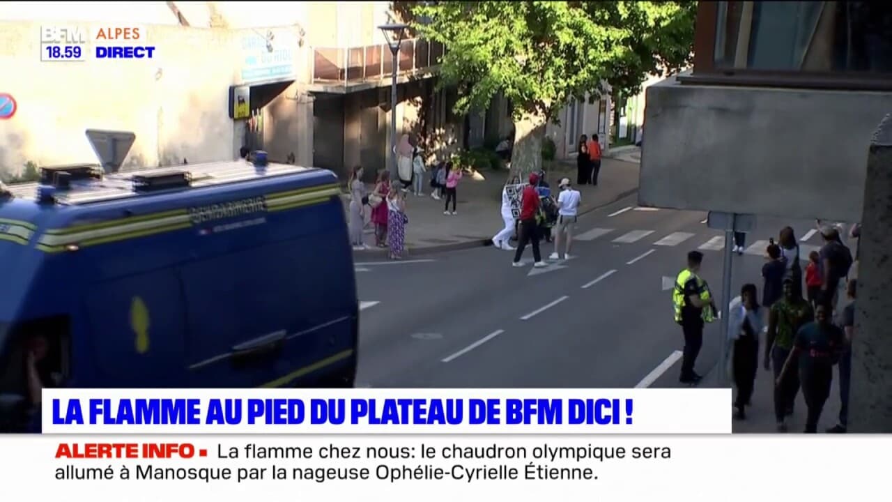 Alpes-de-Haute-Provence: la flamme au pied du plateau de BFM DICI