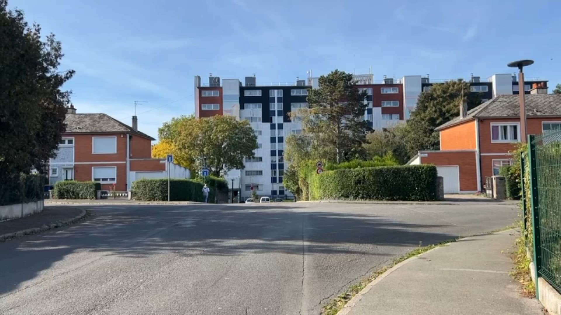 Attentat à Arras: le contexte familial de l'assaillant a-t-il joué un ...