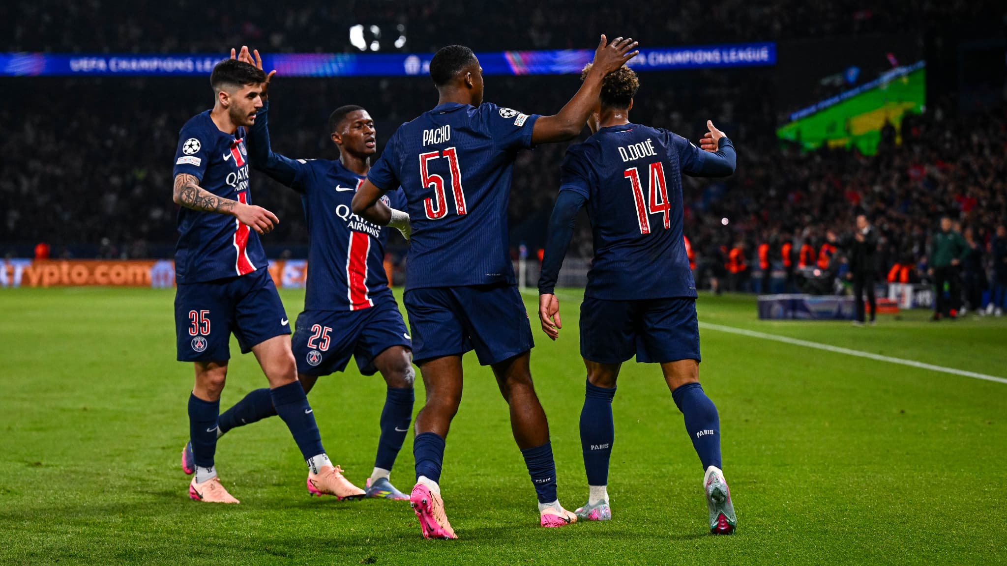 Ligue des champions: "C'est tout droit", Riolo ne voit que le Barça ...