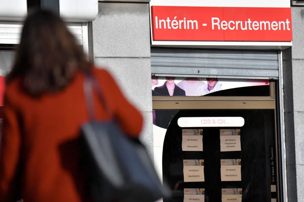 "En trois ans, près de 100.000 emplois ont été supprimés": concurrencé ...