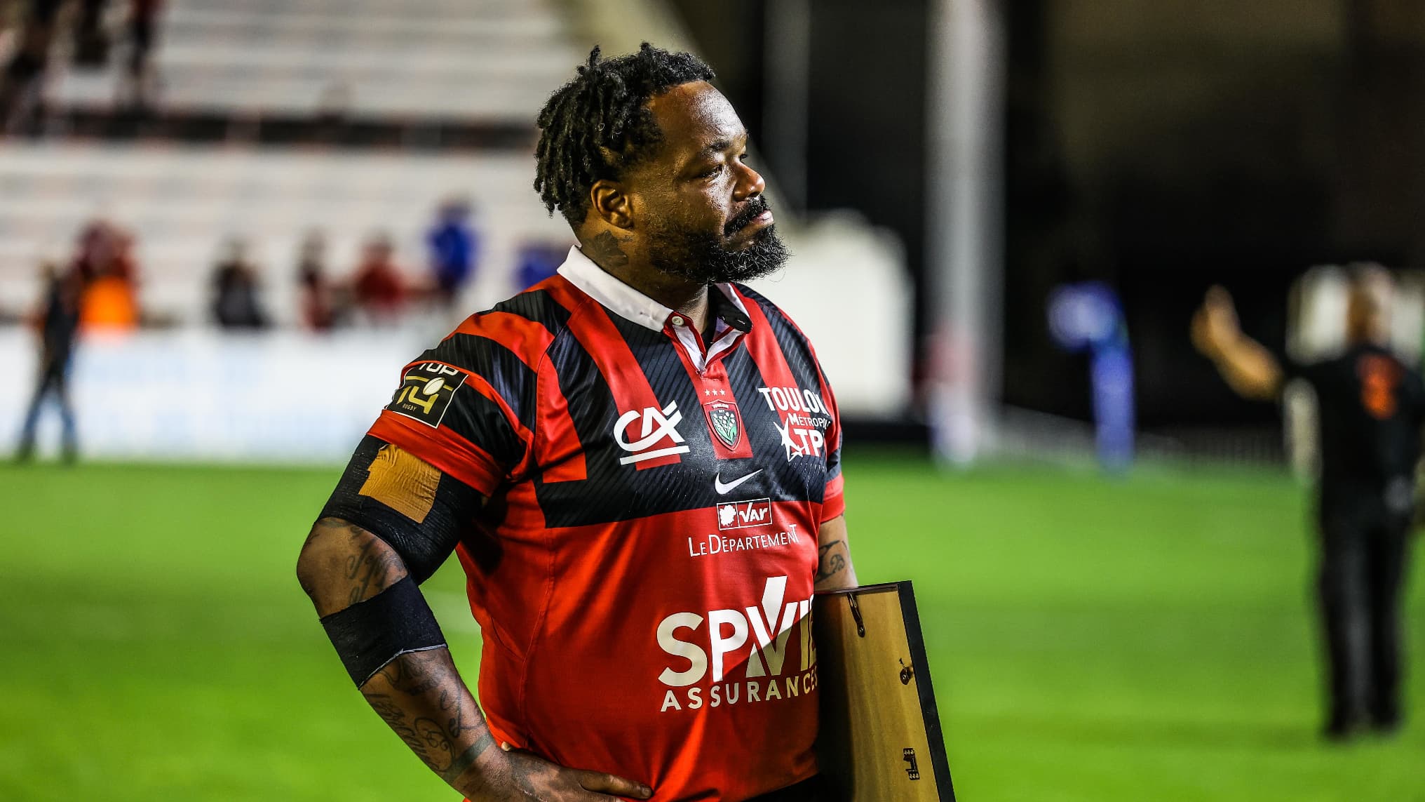 Toulon: la grosse émotion de Bastareaud pour le dernier match de sa ...