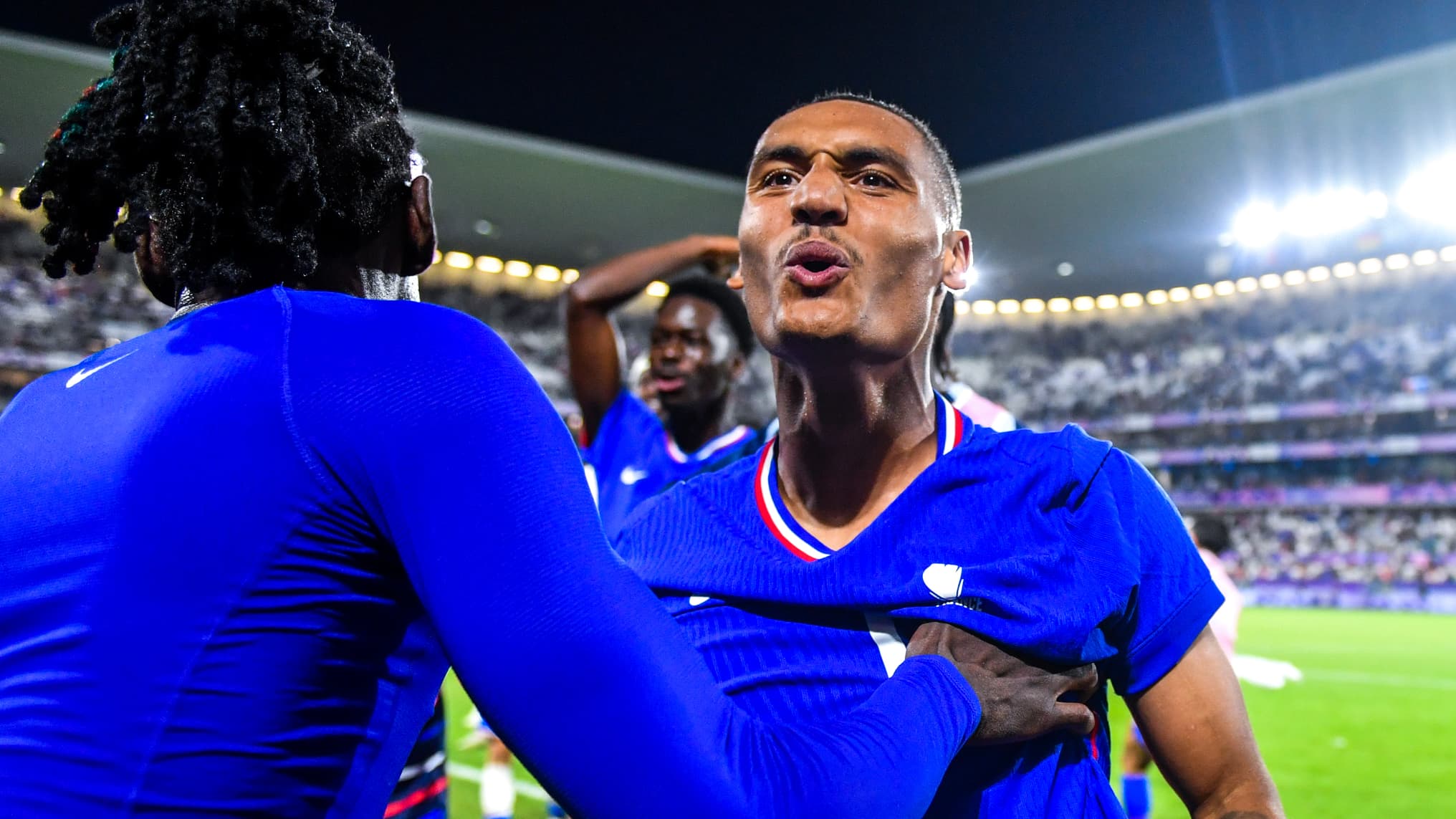 JO 2024 (football): après son carton rouge, Millot envoie un nouveau ...