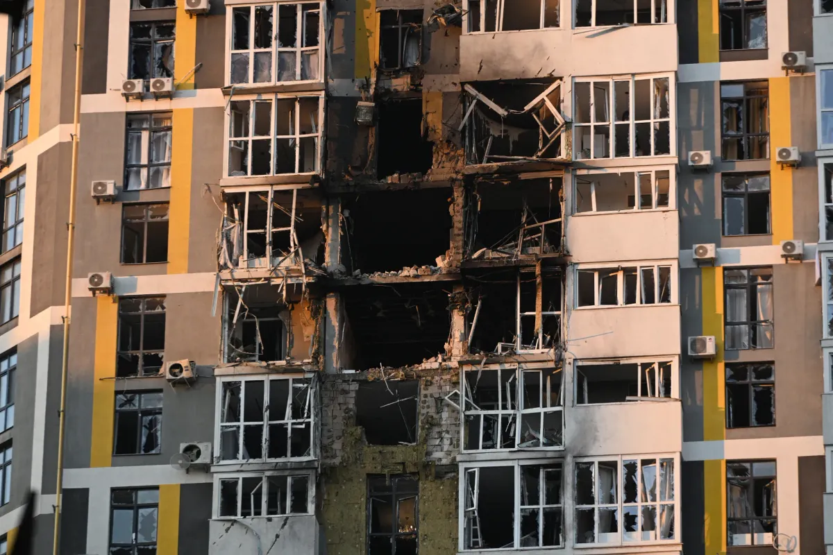 Guerre en Ukraine: de rares explosions entendues en pleine journée à ...