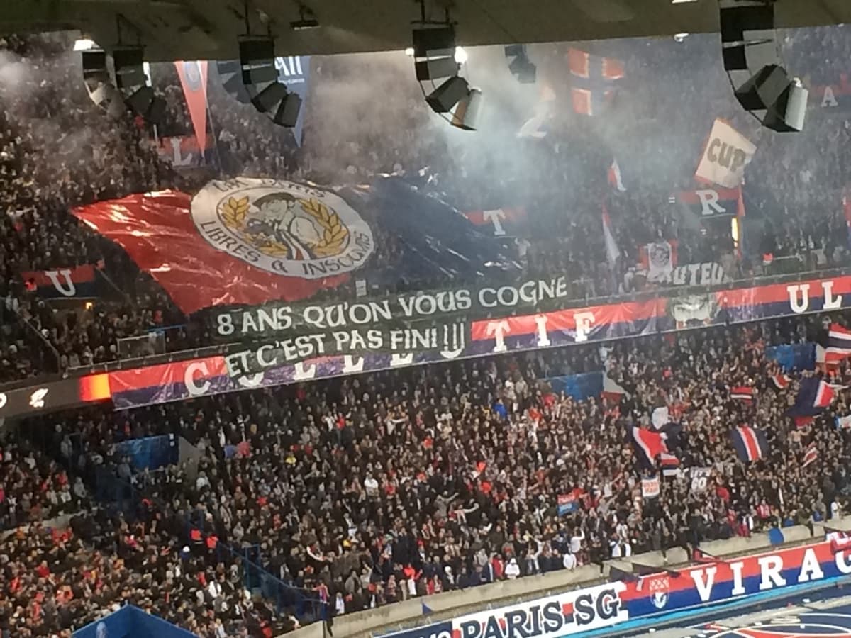 PSG-OM: des banderoles contre les Marseillais dans les tribunes