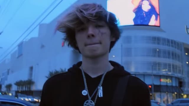 Le rappeur Hella Sketchy succombe à l'âge de 18 ans à une overdose