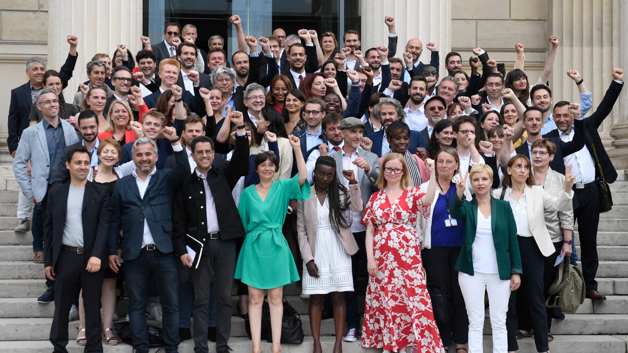 Jean Luc M lenchon Prend La Pose Avec Les Nouveaux D put s Insoumis L