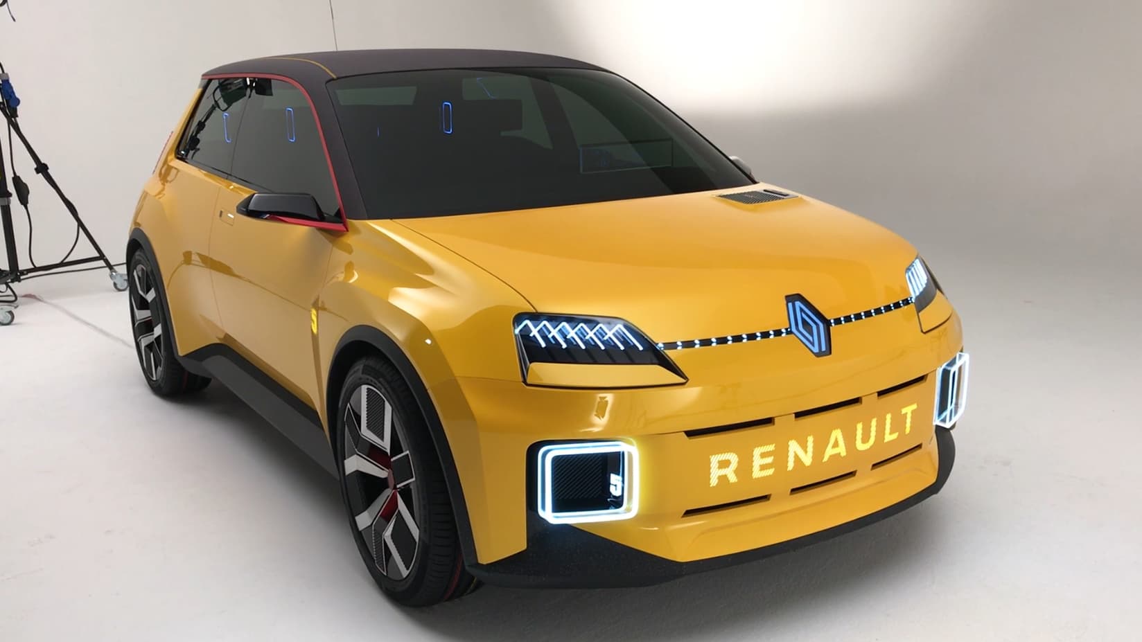 Concept R5: Renault se lance dans le rétro-futurisme