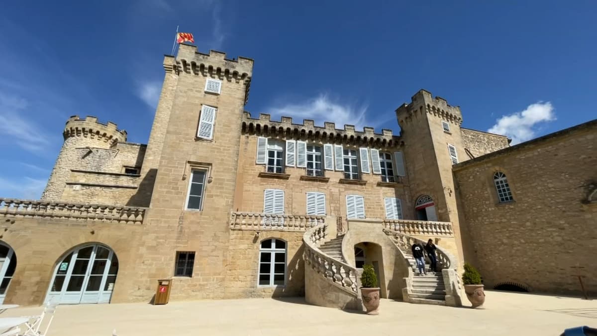 La justice condamne le Rocher Mistral à remettre en état l'extérieur du ...