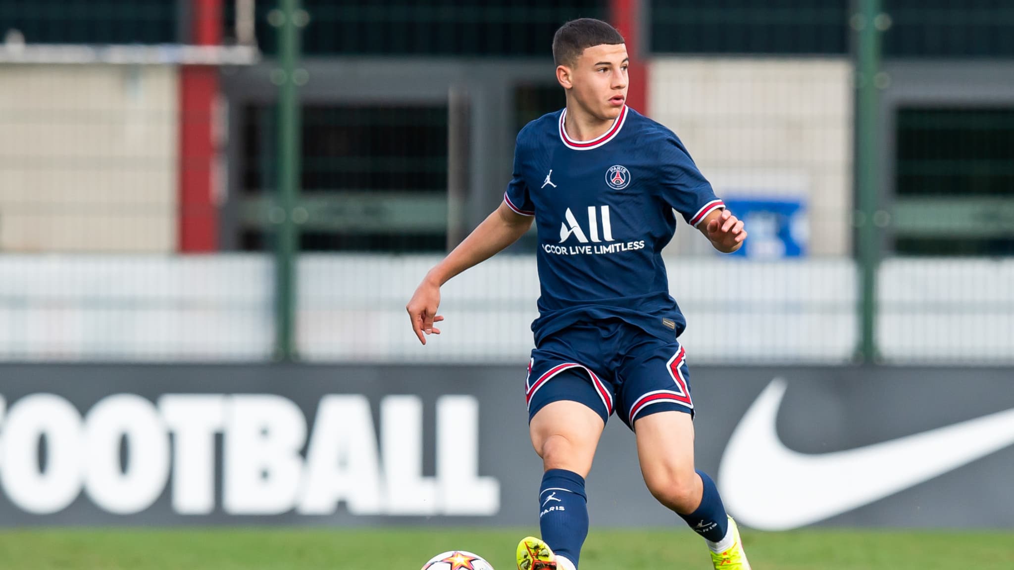 PSG: déjà appelé avec la France, Gharbi a reçu une convocation des U18 ...