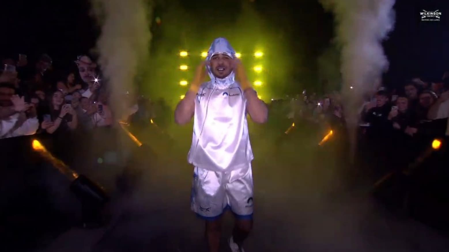 DTR Fight: GregMMA s'impose aux points contre la star du show Billy ...