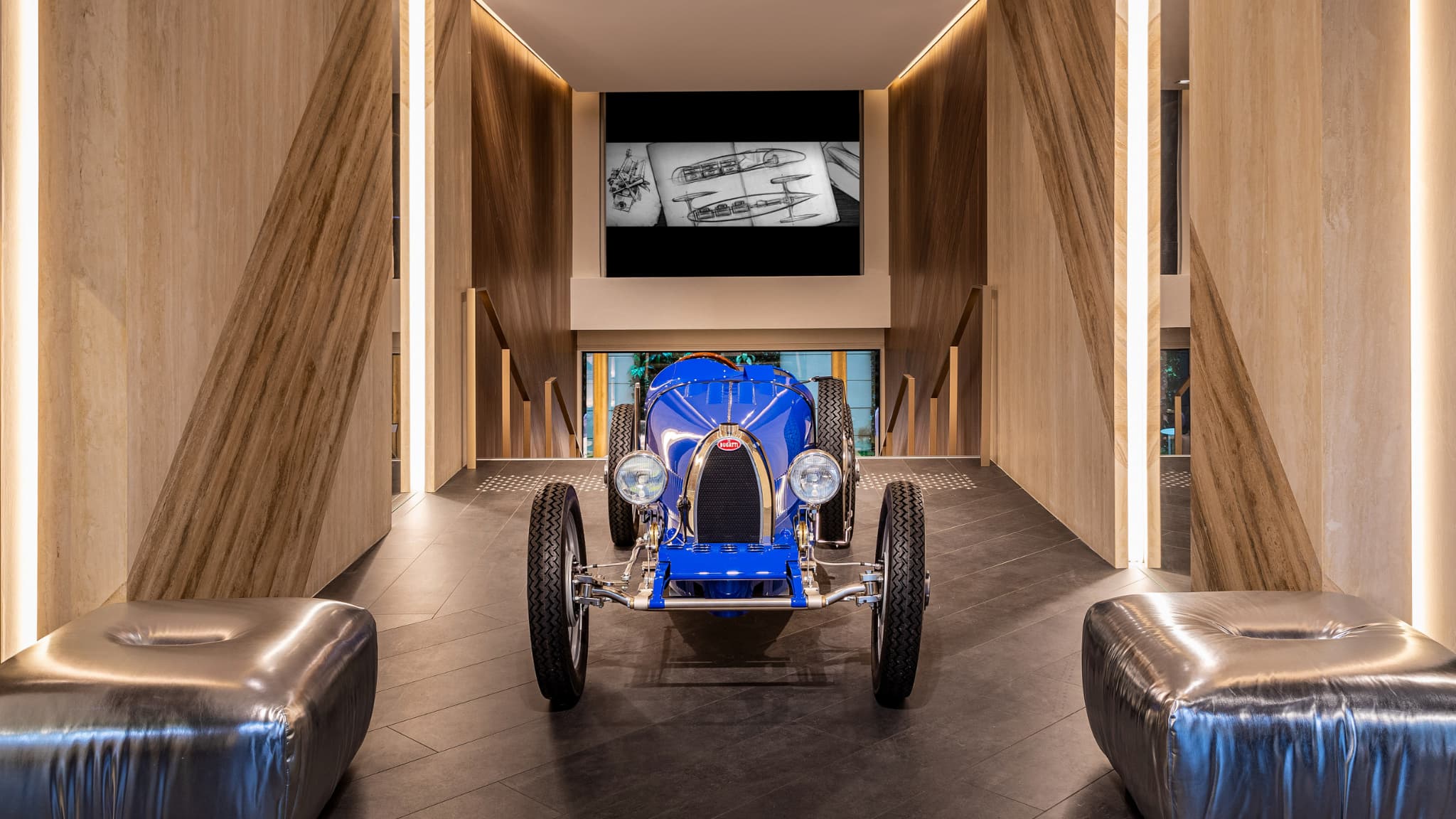 Bugatti va dévoiler, en avant-première, sa collection de mobilier de luxe sur l'avenue George V