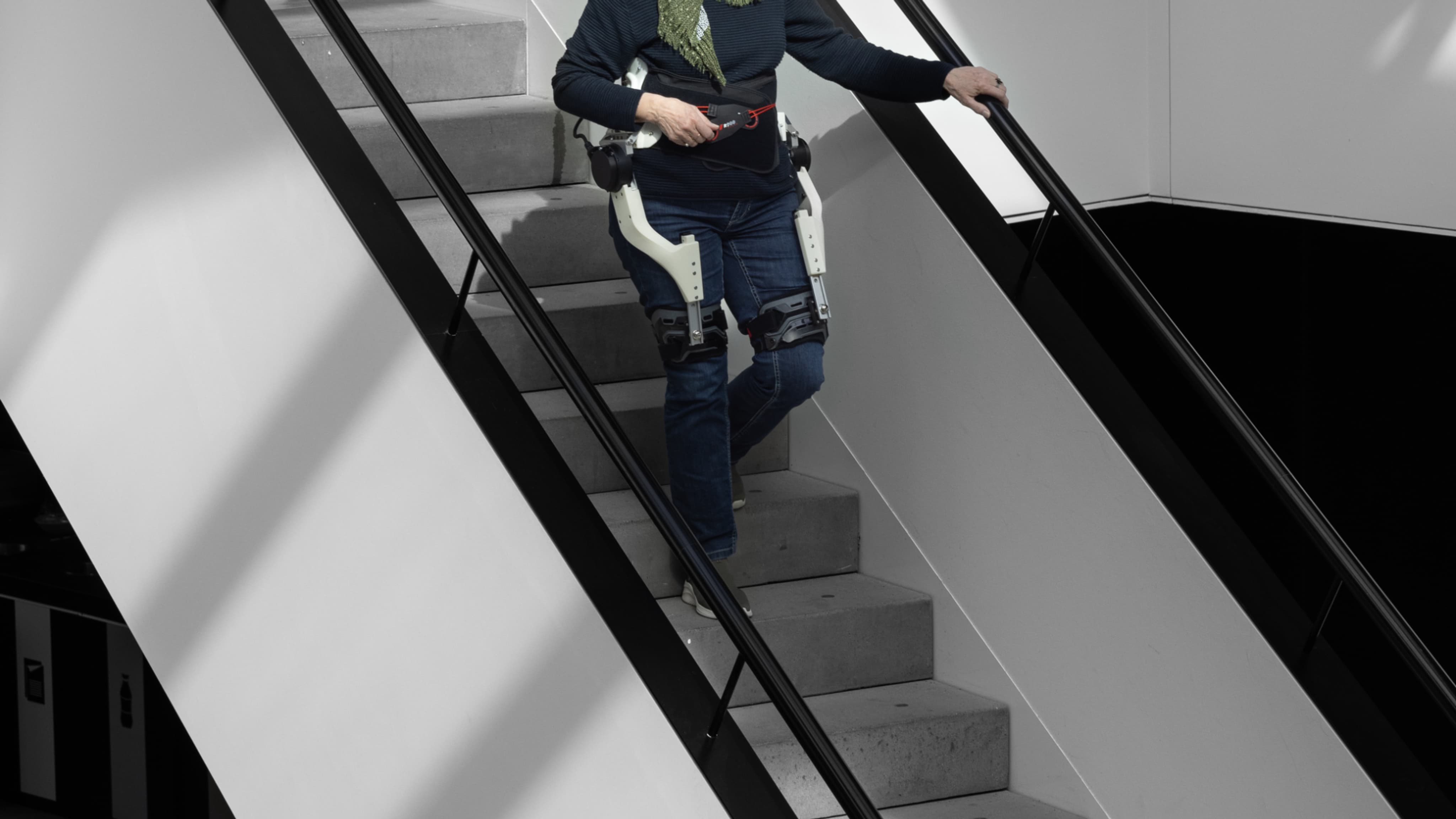 On a essayé "l'eWalk", l'exosquelette pour marcher sans se fatiguer
