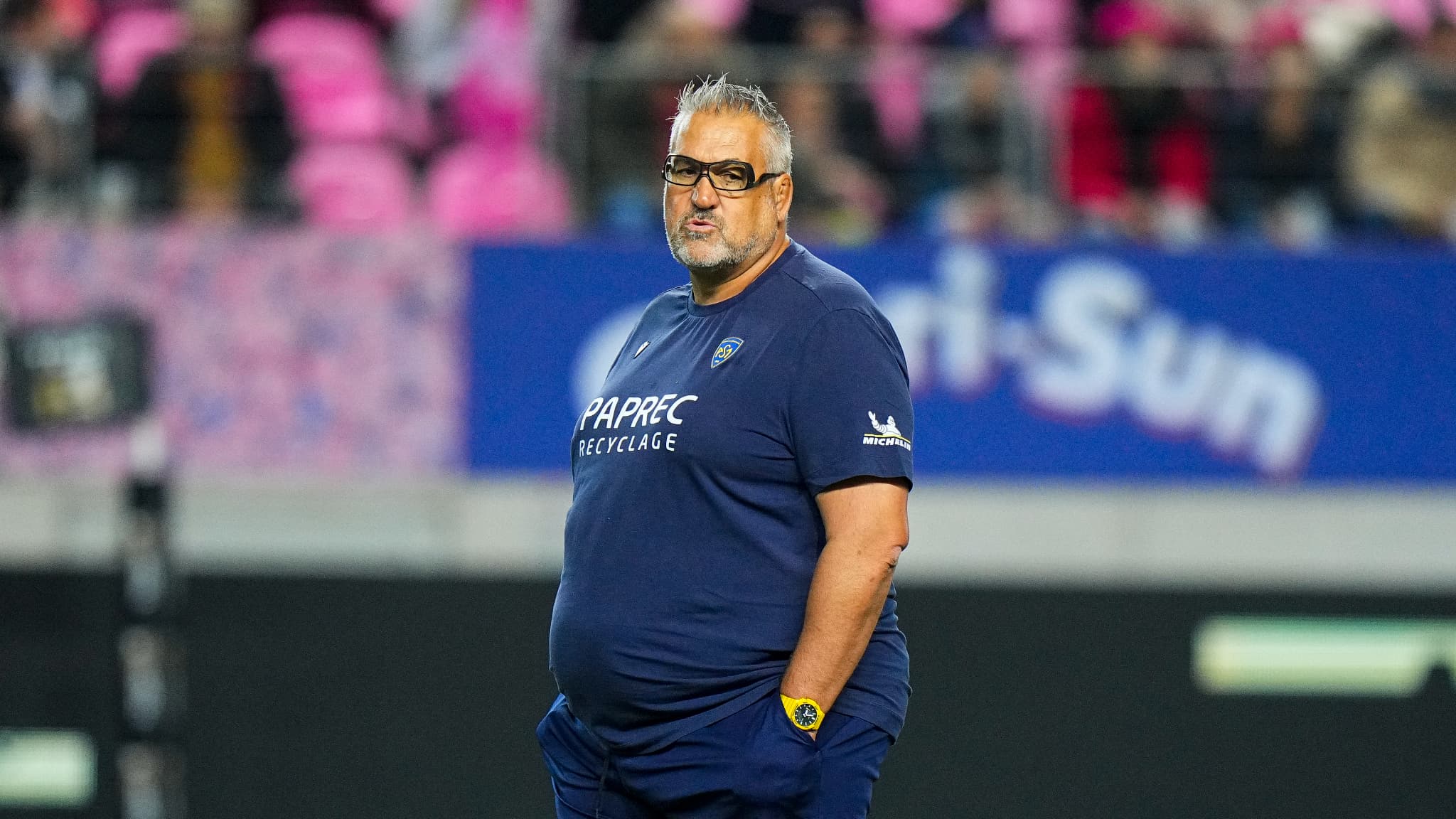 Clermont: "Il s'attaque à moi mais il chie sur l'équipe", Urios réagit ...
