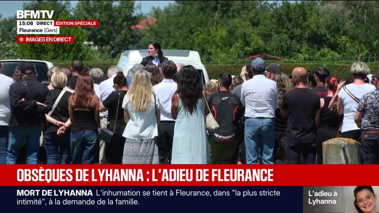 Un lâcher de ballons en souvenir de Lyhanna après un texte lu en ...