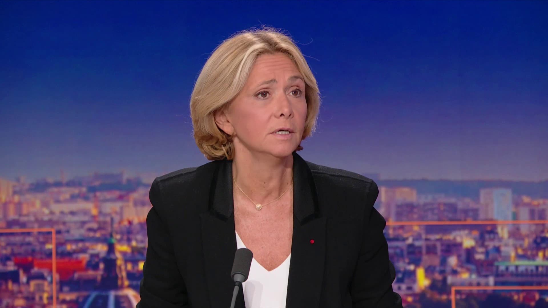 Vers "un retour aux urnes"? Valérie Pécresse favorable à "une élection ...