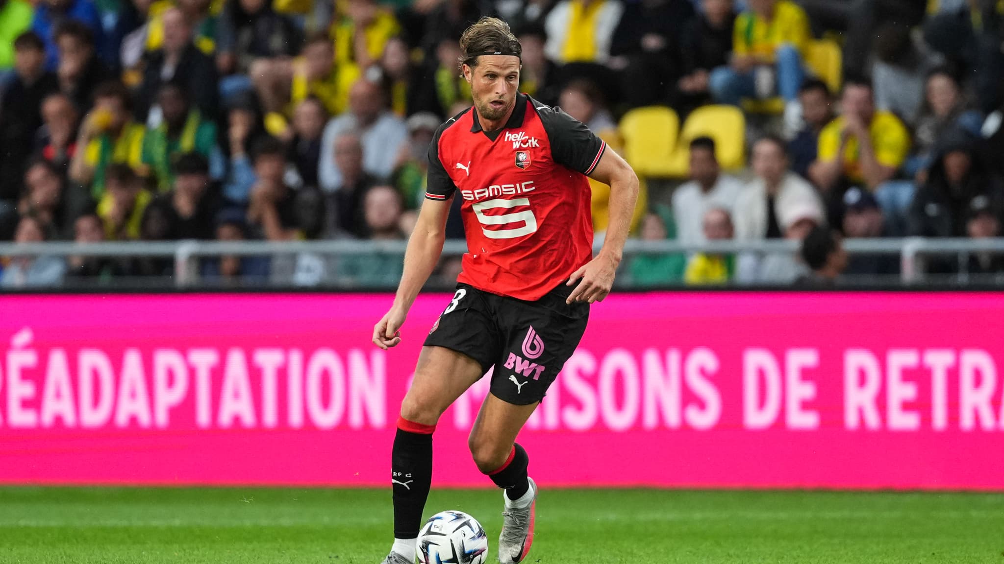 DIRECT. Mercato: un défenseur de Rennes va signer à l'OL