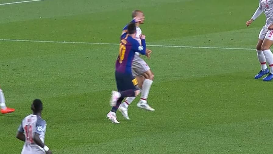 Barça-Liverpool: y avait-il faute de Fabinho sur Messi sur le coup ...