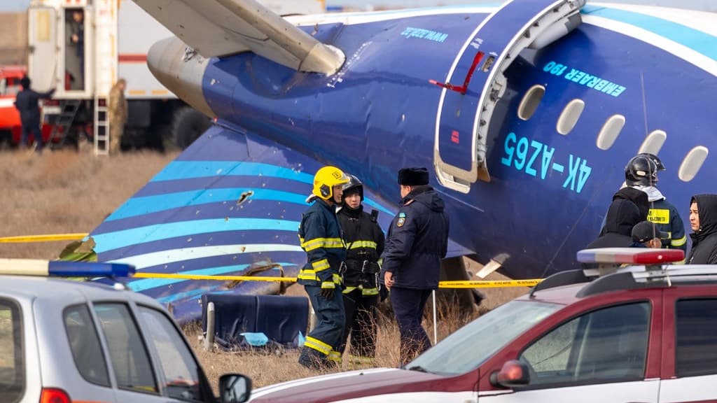 Crash au Kazakhstan: la Russie accuse l'Ukraine d'une attaque de drones ... Crash au Kazakhstan: la Russie accuse l'Ukraine d'une attaque de drones ...