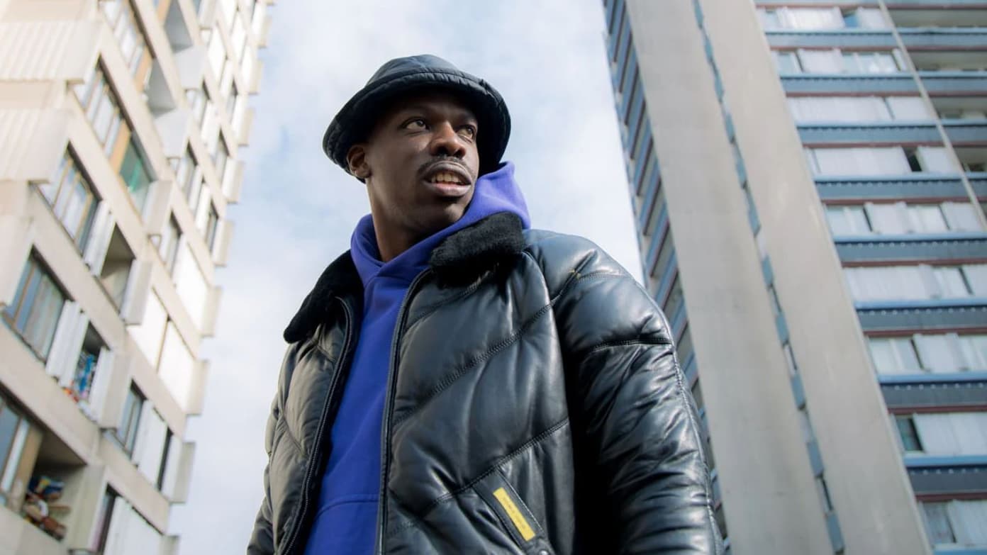 "En place": Netflix commande une deuxième saison de la série de Jean ...