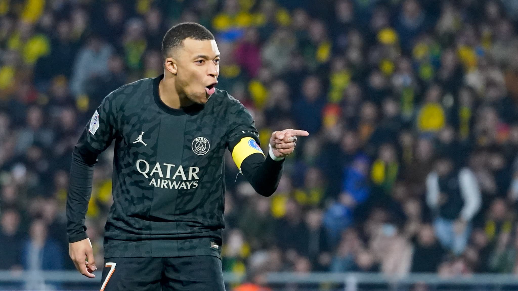 Mbappé au Real Madrid: la presse madrilène s'enflamme