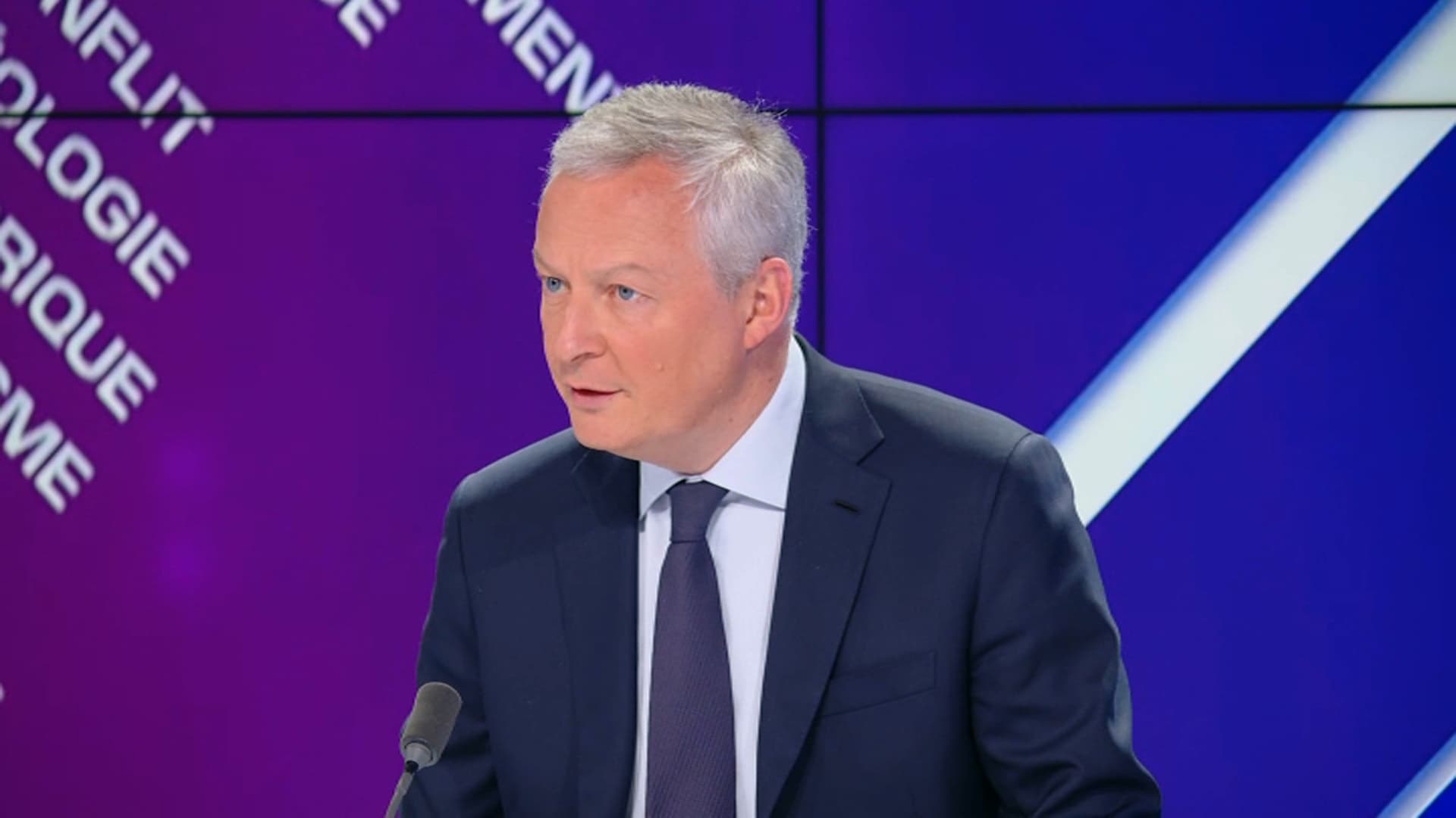 "La fête est finie": Bruno Le Maire met en garde les influenceurs