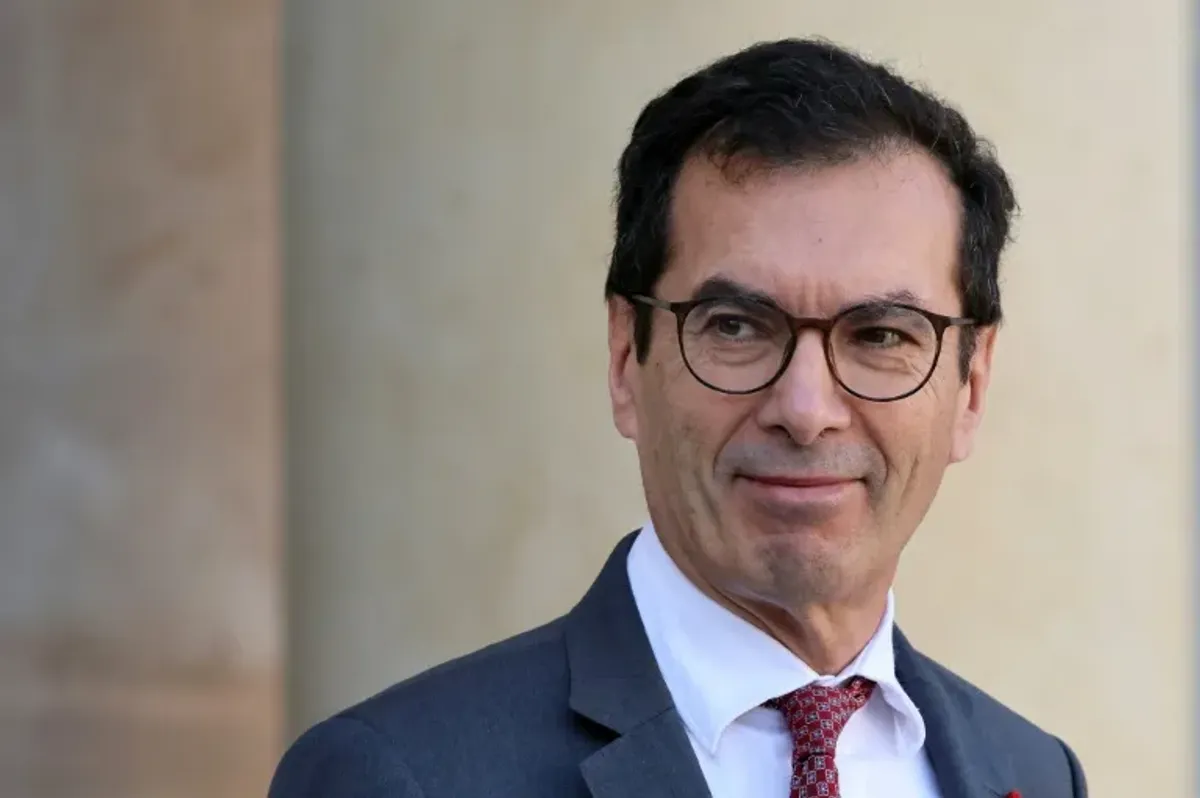 "Relever les salaires minimaux": le ministre du Travail Jean-Pierre ...