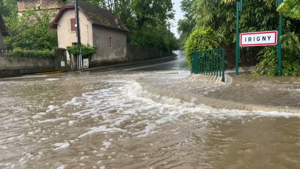 Les images des inondations dans le Rhône, l'équivalent d'un mois de ...