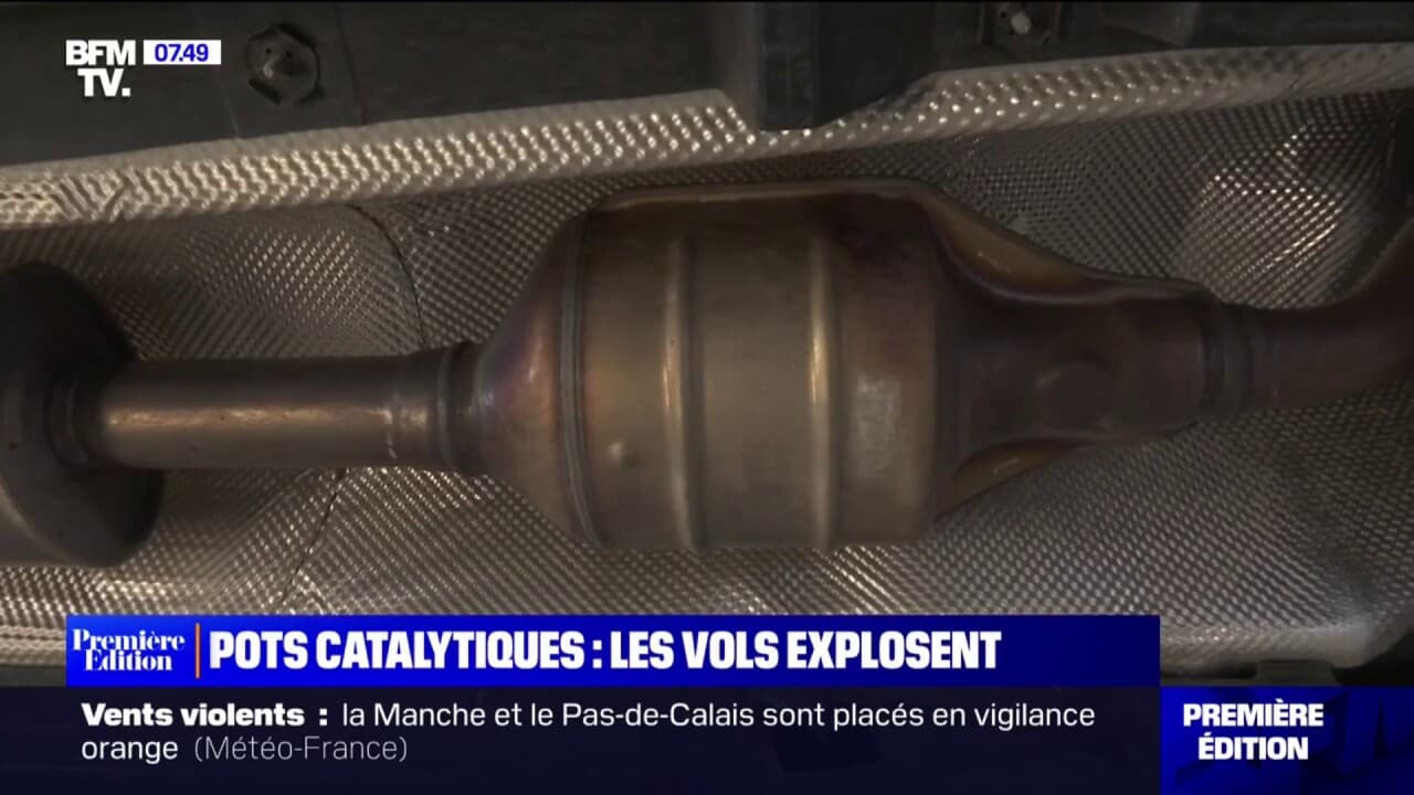 Les vols de pots catalytiques, situés sous les voitures et composés de ...