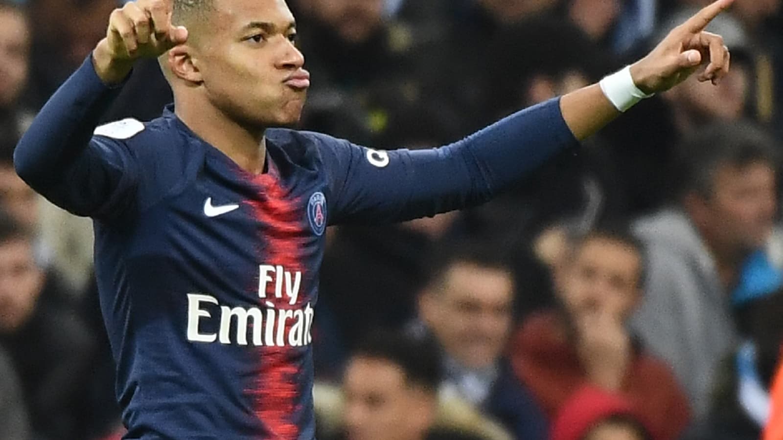 OM-PSG: Mbappé, de puni à héros en trois minutes