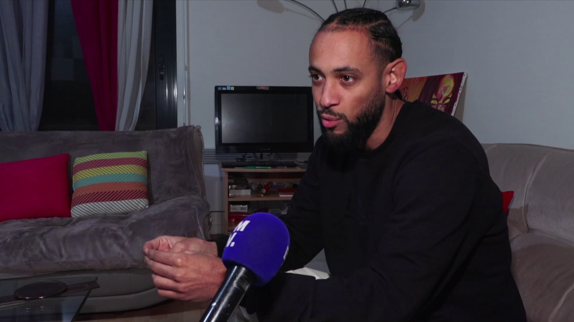 "Je n'arrive pas à expliquer": un motard percuté par un véhicule de ...