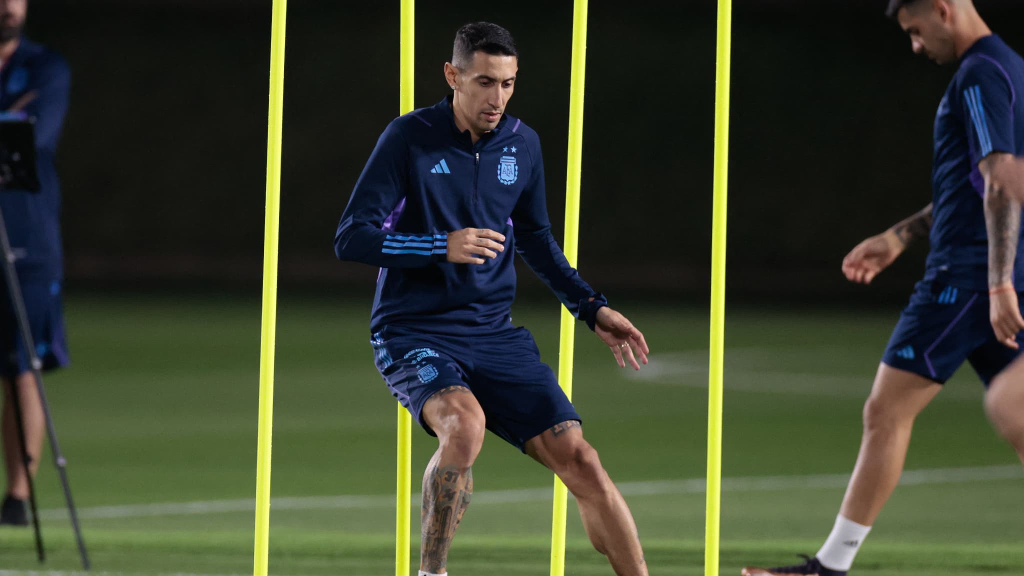 Coupe du monde: Di Maria pourrait intégrer le onze de l'Argentine en ...
