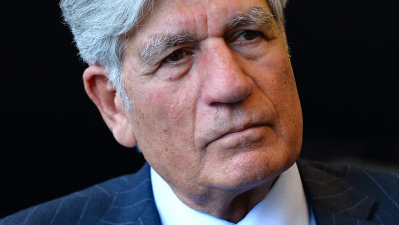 Publicis: Maurice Levy se met en retrait de la gouvernance, Arthur ...