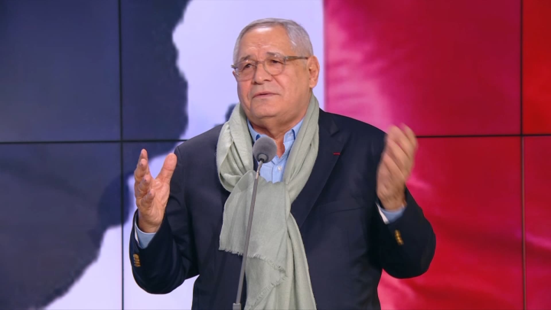 Valises de billets à l'Elysée, ministres choisis par un président africain: Robert Bourgi se livre
